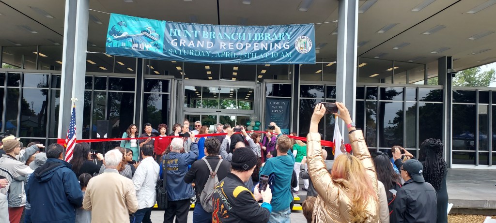 Hunt Library Has a Grand Re-Opening - Fullerton Observer